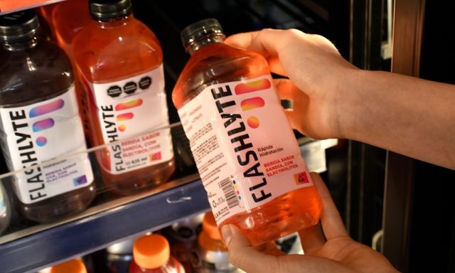 Flashlyte: reinventando la forma de hidratarte - 7-Eleven